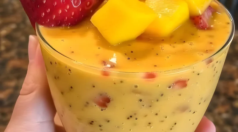 Tropical Strawberry Mango Smoothie - My Grandma's Pie